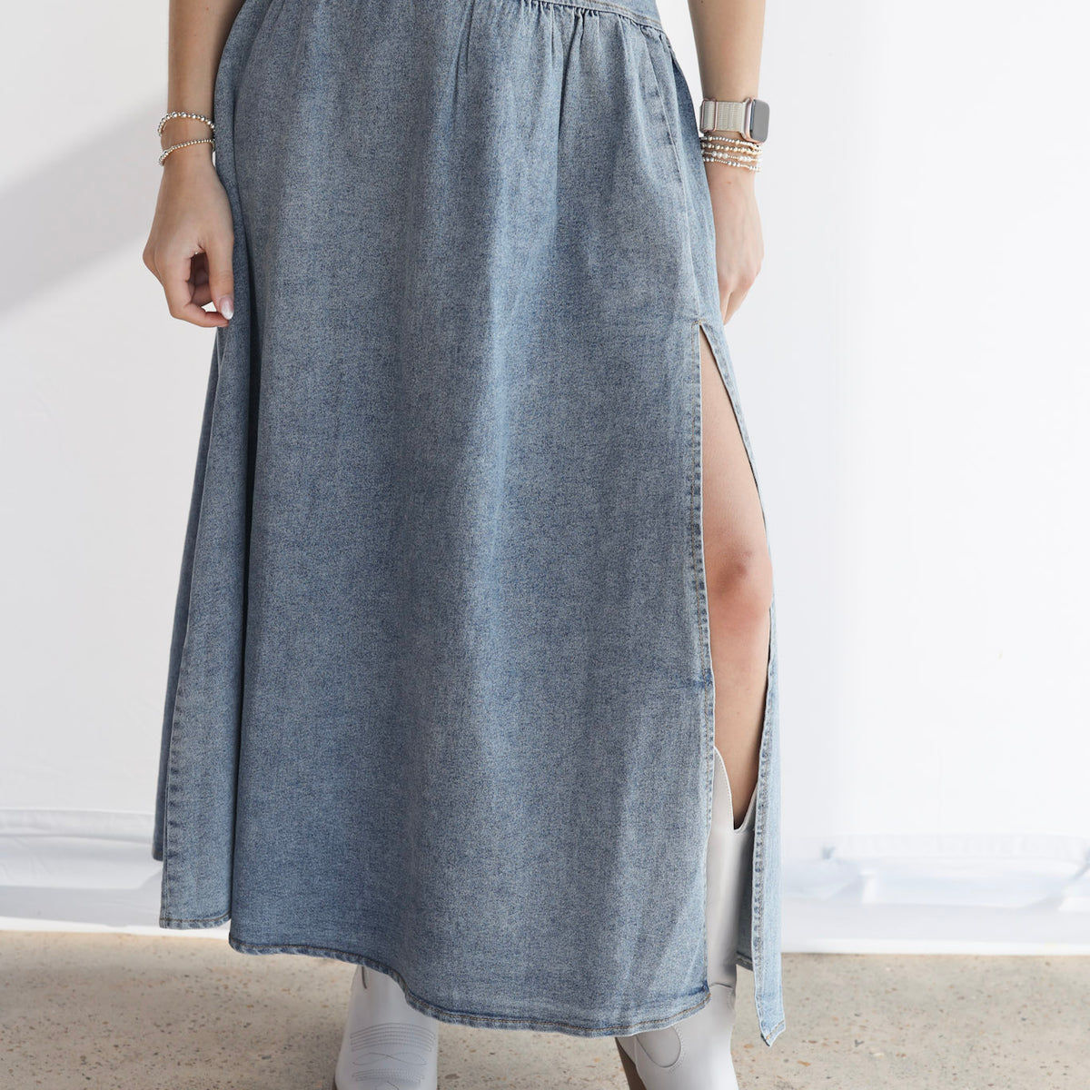 Midi Denim Skirt – The Refinery